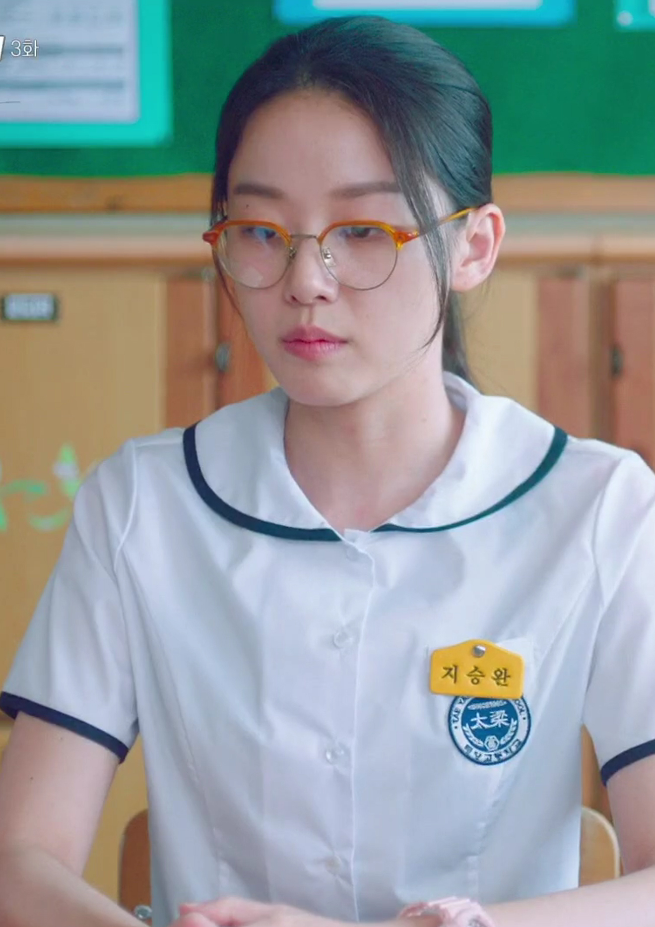 어크루 아이웨어 : Wear Inspirde