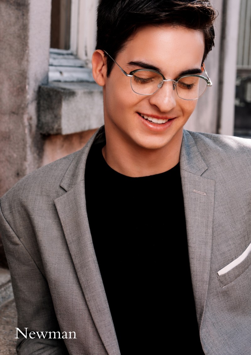 Fashion Icon - ACCRUE