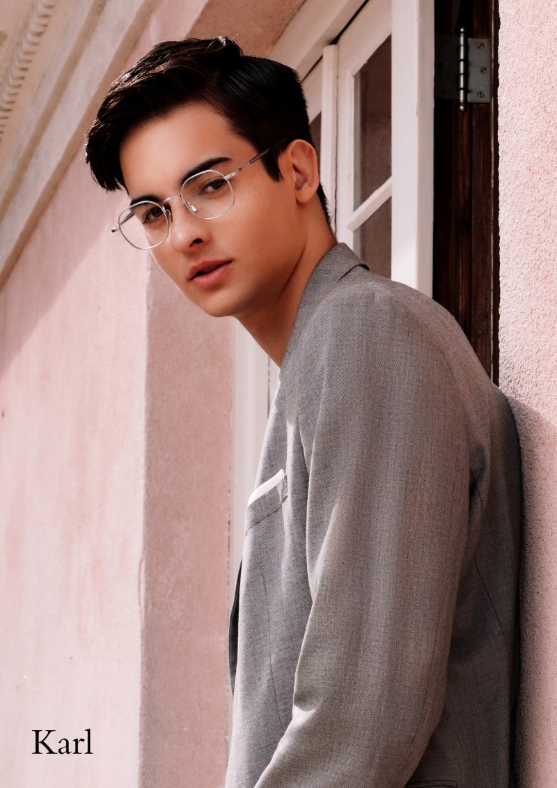 Fashion Icon - ACCRUE