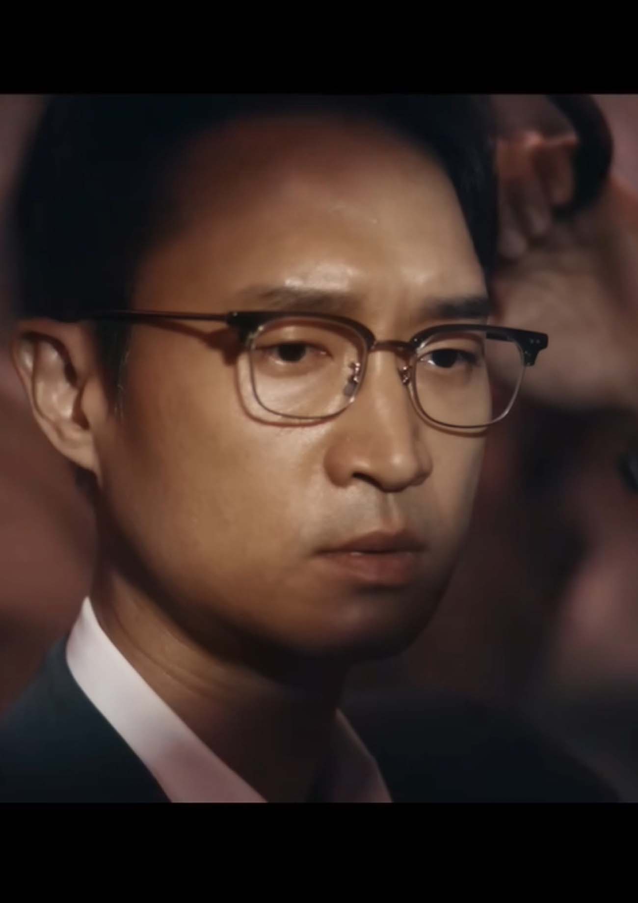 어크루 아이웨어 : Wear Inspirde