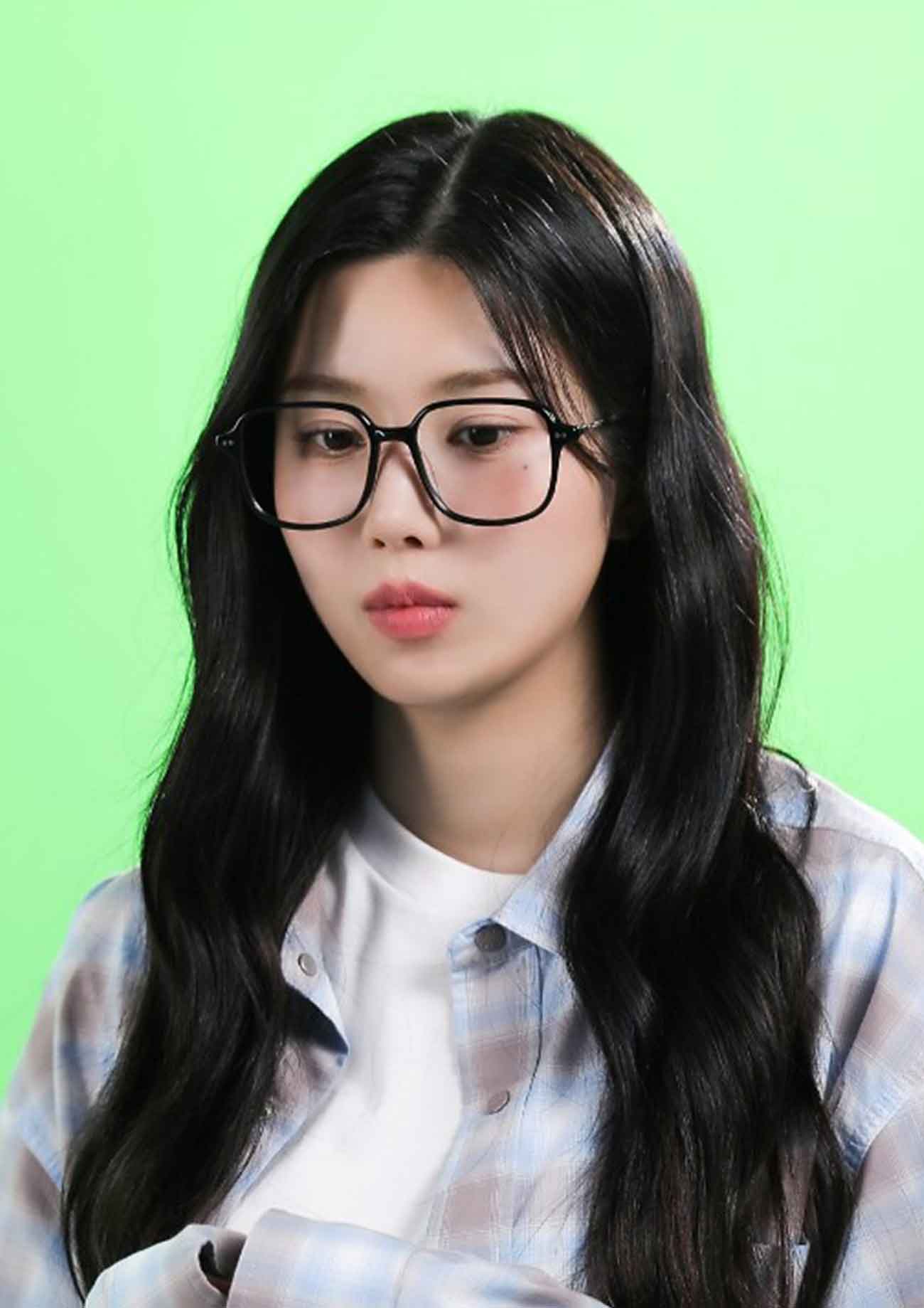 어크루 아이웨어 : Wear Inspired