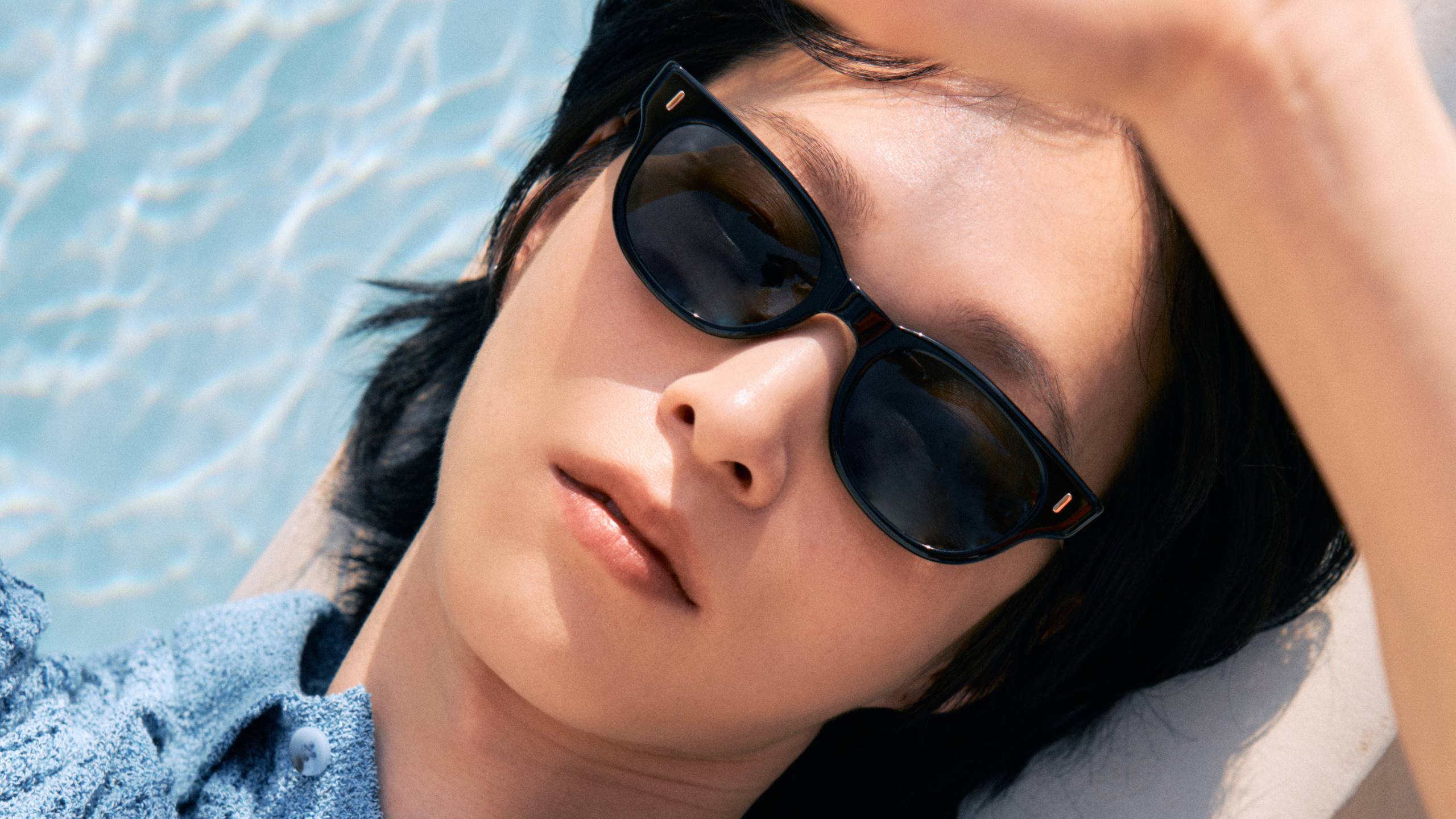 어크루 아이웨어 : Wear Inspired